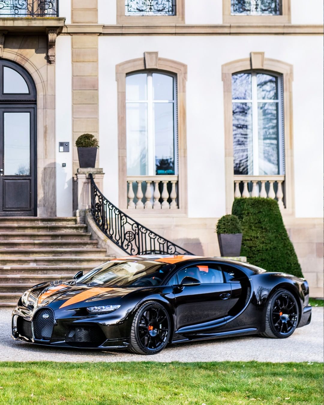 bugatti@instagram on Pinno: In front of the Château Saint-Jean in Mo...