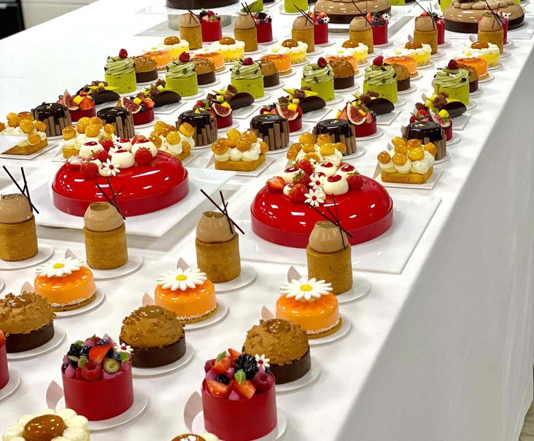 antonio.bachour@instagram on Pinno: This is the final buffet for my class in...