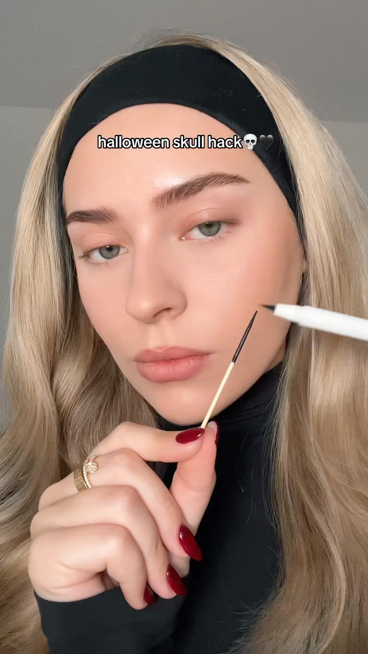 lenkalul@instagram on Pinno: easy skull hack for halloween 💀🖤 AD usin...