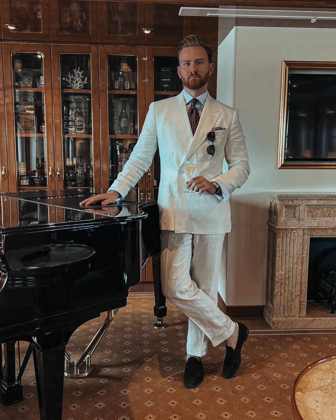 marius.chestnut@instagram on Pinno: What do you think? Should we take a ...